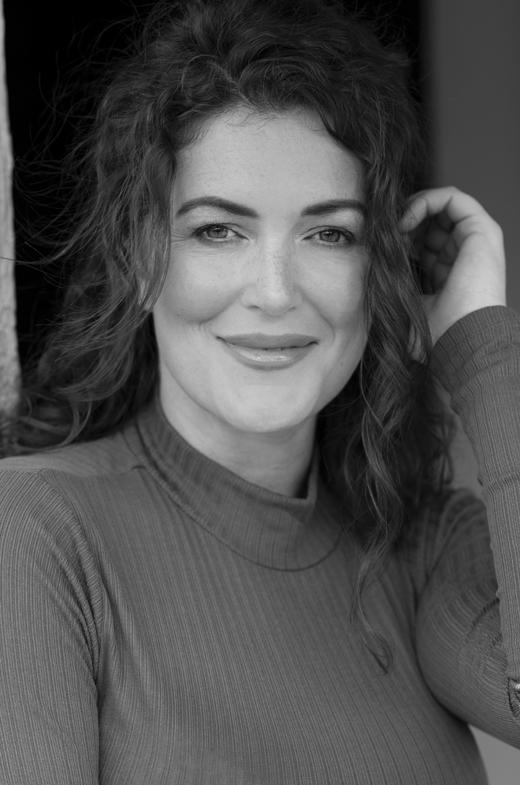 Adele Roche | Face Model and Casting Agency