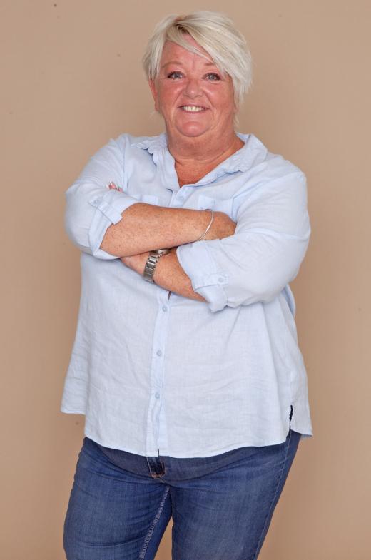 Louise Jones | Face Model and Casting Agency