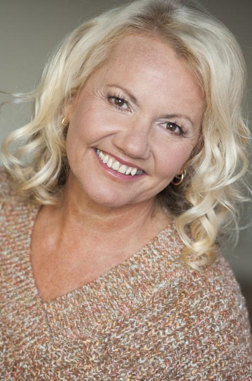Ruth Telford | Face Model and Casting Agency