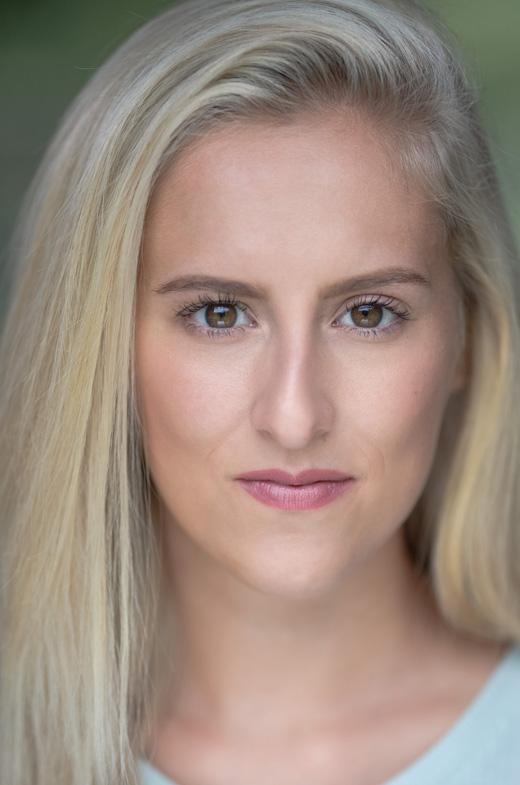 Emily Leaper | Face Model and Casting Agency