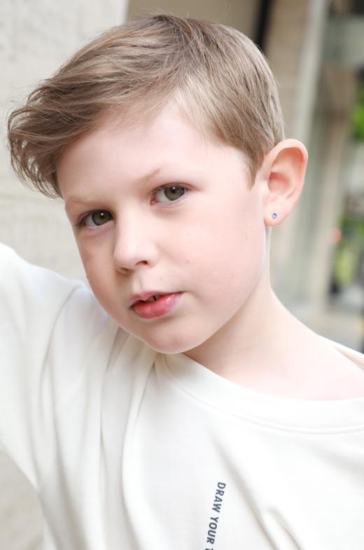 Arthur Turner | Face Model and Casting Agency