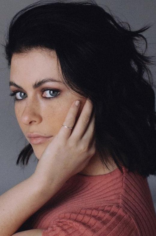 Molly Ball | Face Model and Casting Agency