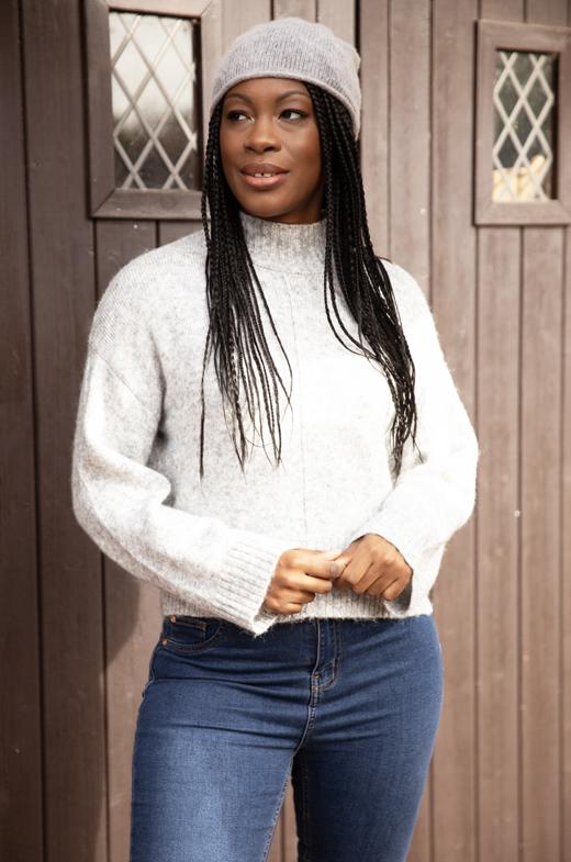 Sharon Roberts | Face Model and Casting Agency