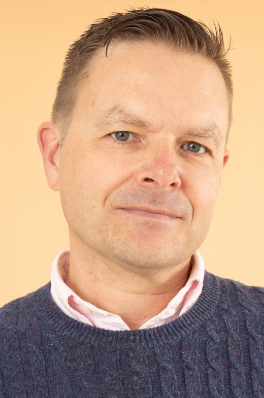 Simon Morley | Face Model and Casting Agency