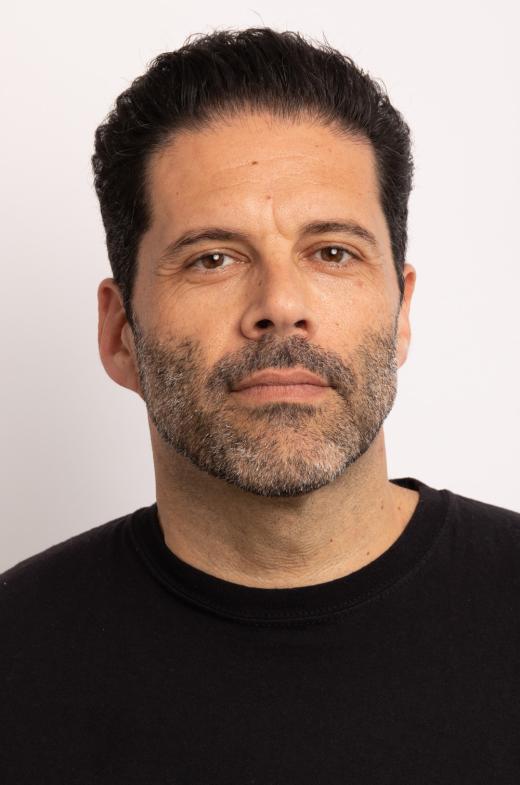 Daniel Selzer | Face Model and Casting Agency