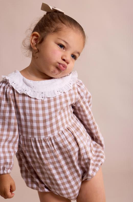 Honey Cash | Face Model and Casting Agency