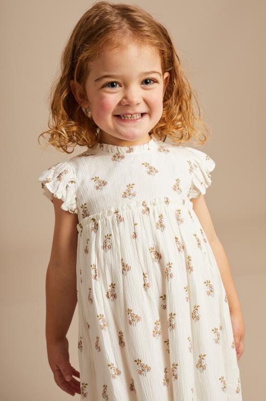 Elizabeth Appleyard | Face Model and Casting Agency