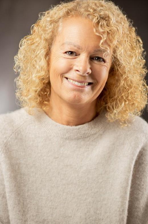 Jane Davis | Face Model and Casting Agency