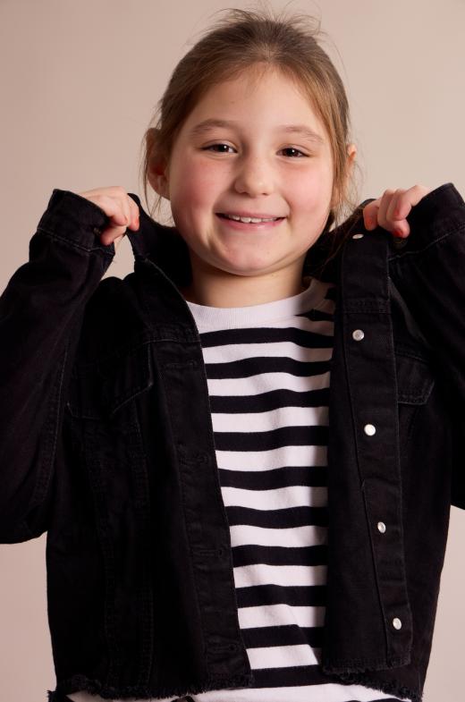 Freya Deakin | Face Model and Casting Agency