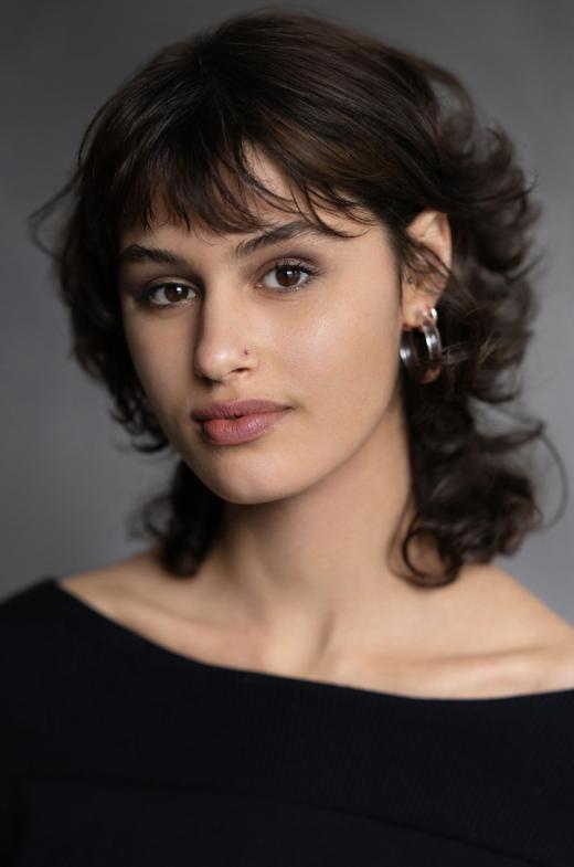 Imogen Ross | Face Model and Casting Agency