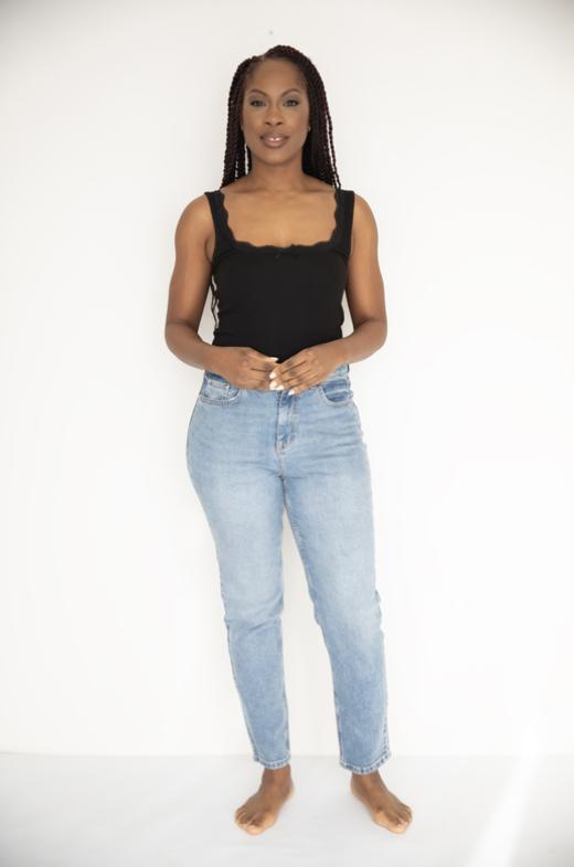 Sharon Roberts | Face Model and Casting Agency