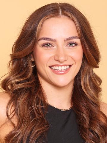 Female Supporting Artists | Face Model and Casting Agency