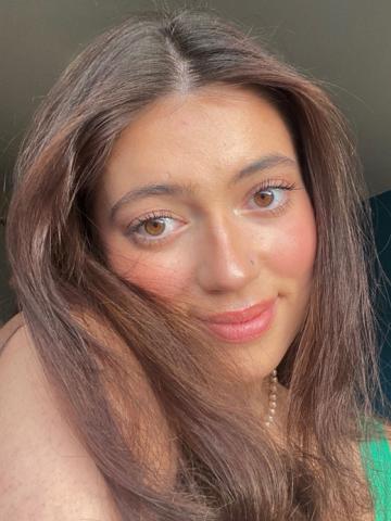 Female Supporting Artists | Face Model and Casting Agency