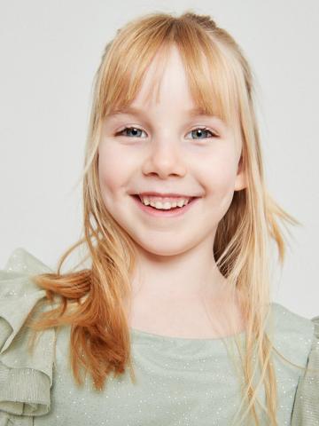 Girls | Face Model and Casting Agency