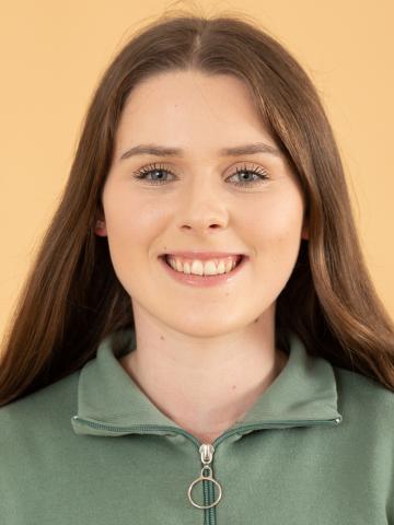 Female Supporting Artists | Face Model and Casting Agency